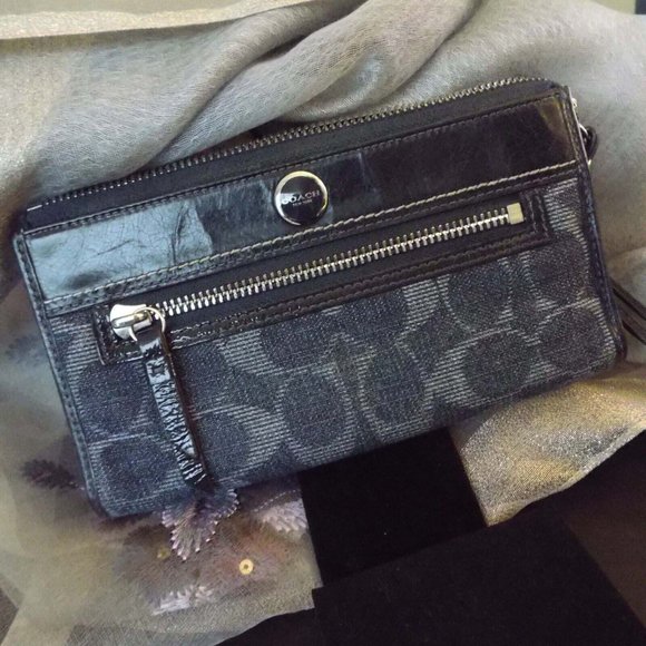 COACH SIGNATURE | Bags | Coach New York Dark Lighter Gray Coated Canvas ...